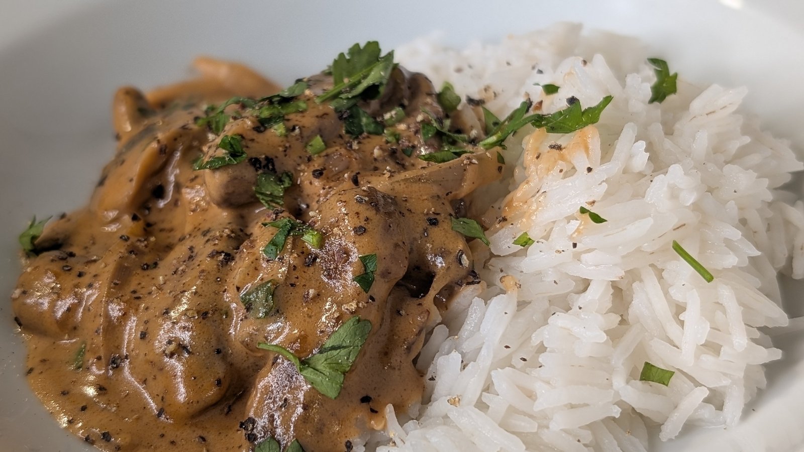 Stroganoff de carne de res de Sarah Butler: hoy - Como Cocinar